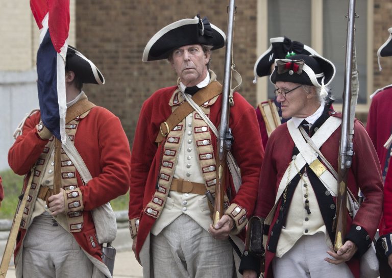 British Soldier Uniforms in the Revolutionary War - AmericanRevolution.org